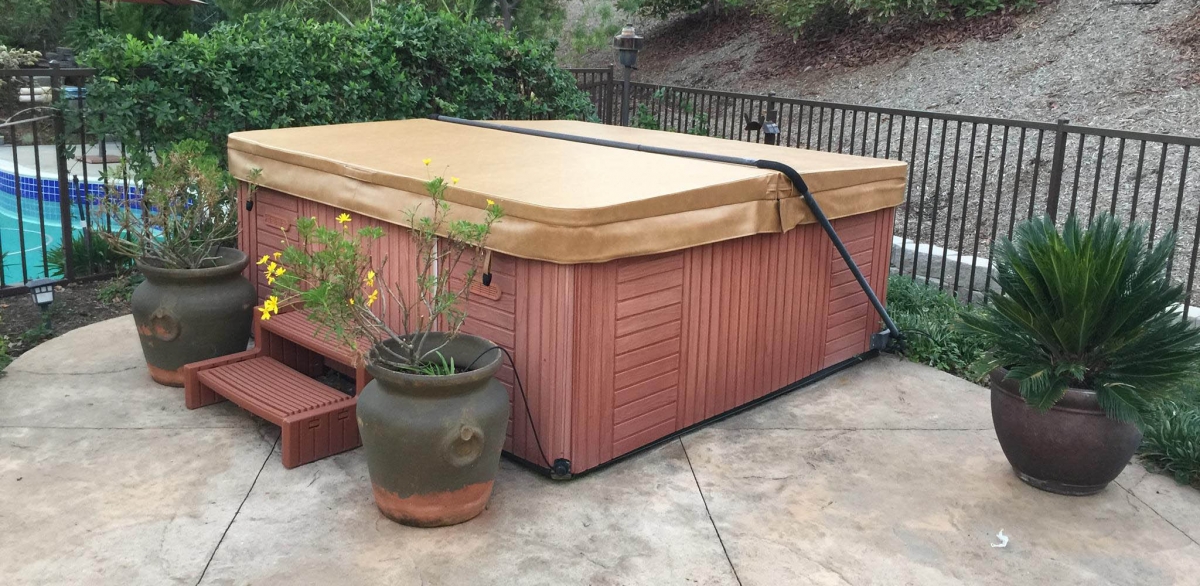 Spa Cover Sale - Custom Replacement Spa Hot Tub Covers. FREE Shipping